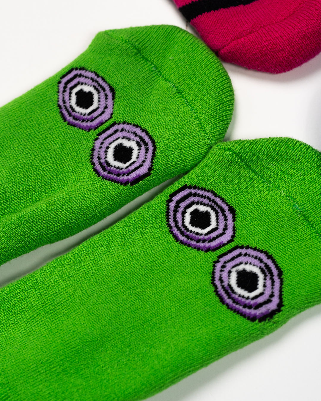 Rainbow Ghosts Premium Socks 4 Pack – Shopadley